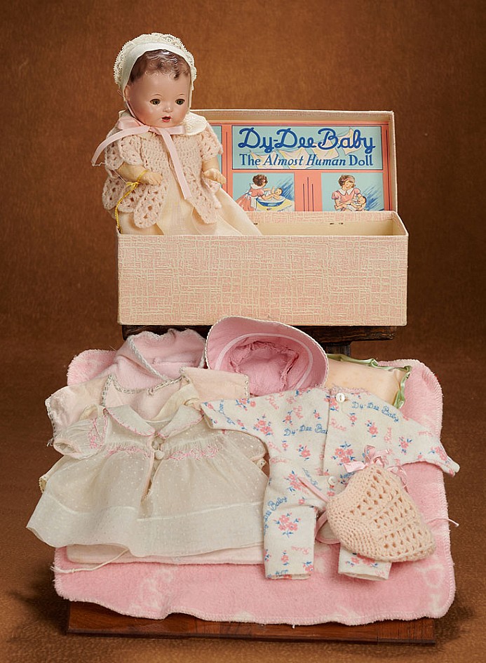 Very Rare Early "Dy-Dee-Wee" by Effanbee in Original Presentation Box ...