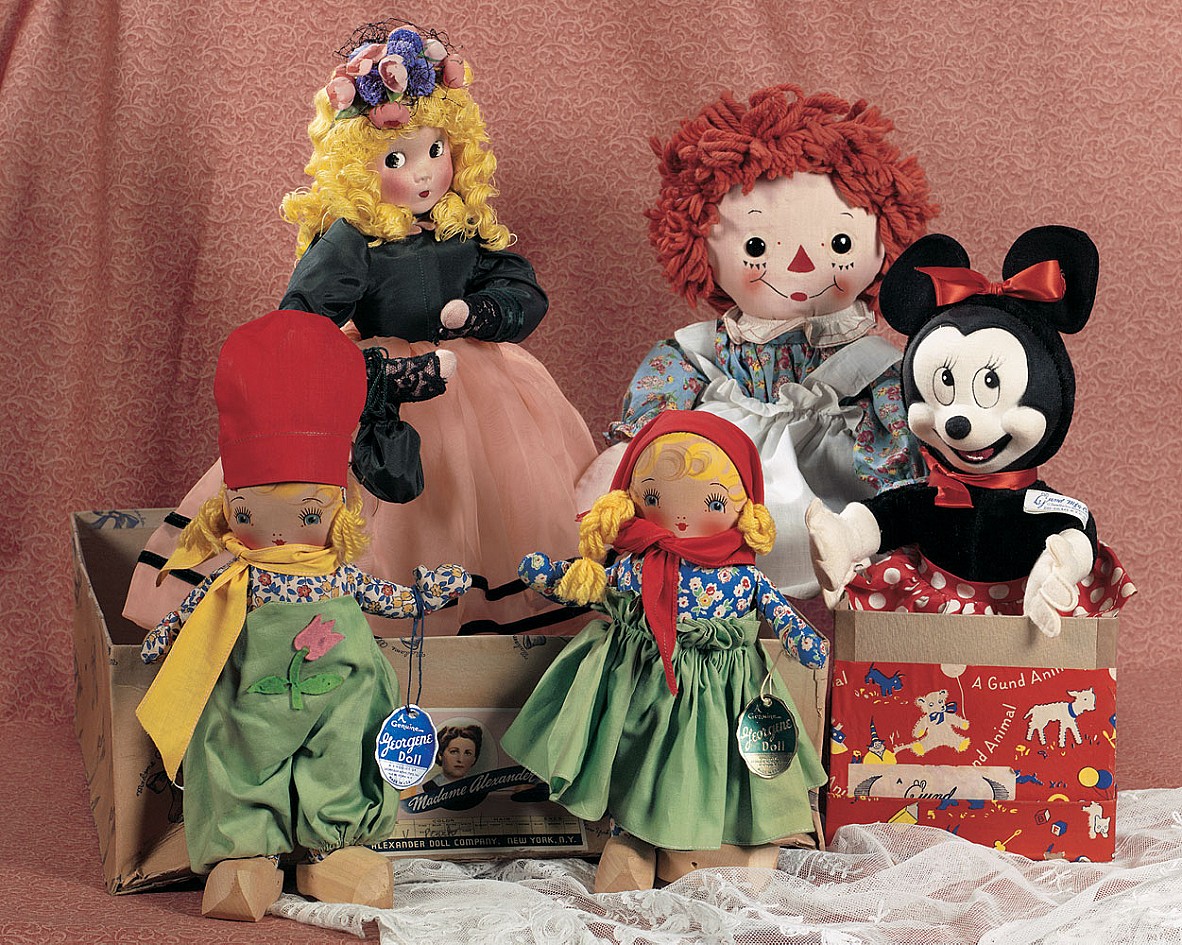 Cloth Minnie Mouse by Gund