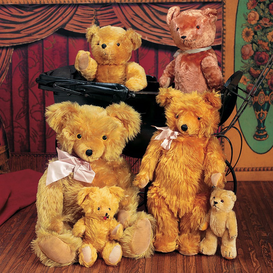 Golden Teddy Bear with Velvet Pads