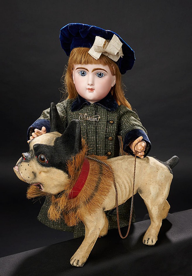 Beautiful Large French Bisque "Bebe Francais" by Emile Jumeau, Size 12