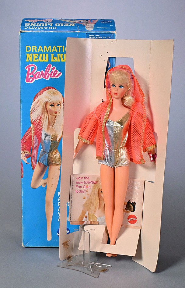 1969 Dramatic New Living Barbie Doll in Box